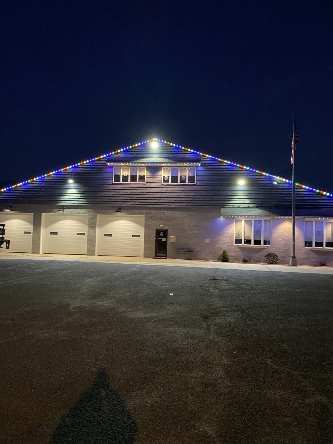 Electri-Tech | JellyFish Lighting - Electri-Tech